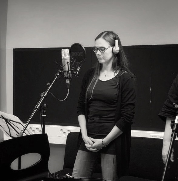 Ääninäyttelijä :: Tuuli Anikari